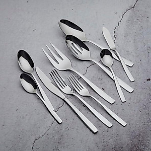ORNATIVE - Eloise Flatware Set with Service for 8, Silverware Set Includes Knives, Forks & Spoons for Home, Kitchen & Restaurant, 18/0 Stainless Steel & Dishwasher Safe - 45 Pieces, Silver