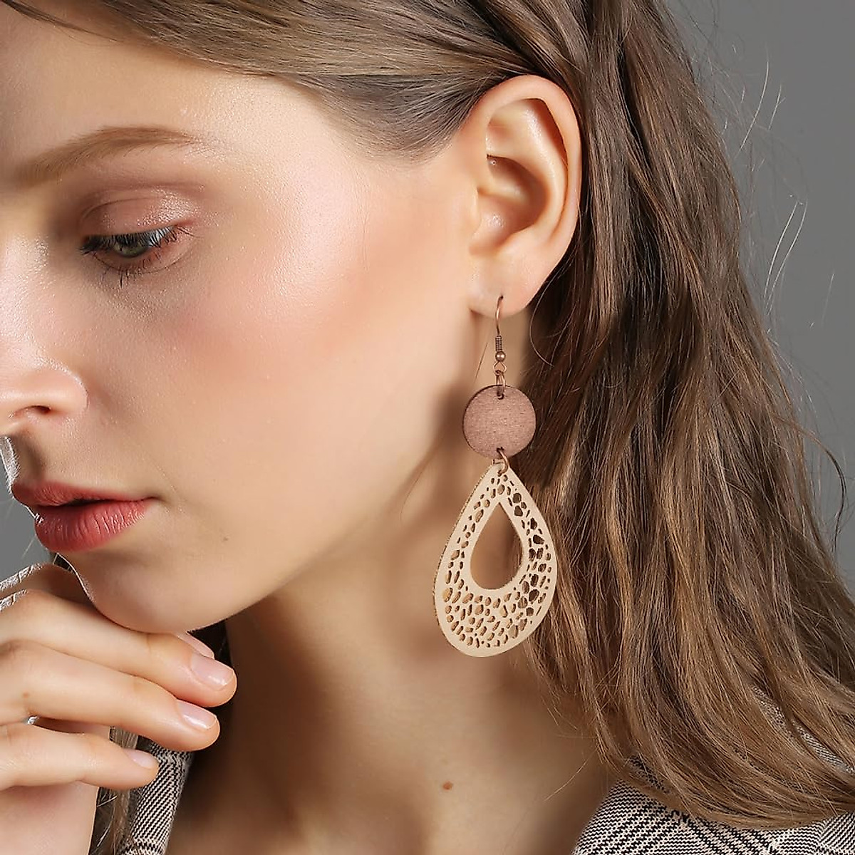 9 Pairs Boho Vintage Wooden Round Geometric Leather Earrings Retro Hollow Out Circle Earrings Big Lightweight Statement Jewelry Suitable for Women