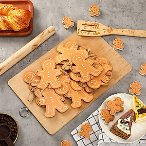 4 Pieces Gingerbread Man Christmas Garland 6.6 Ft Christmas Gingerbread Banner Wooden Gingerbread Men Bunting Banner Cute Wood Christmas Banner Wooden Xmas Wreath Banner for Christmas Tree Decoration