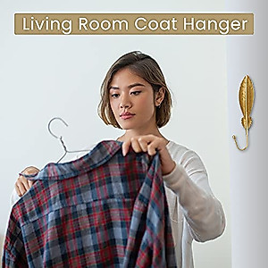 ORYOUGO Set of 8 Decorative Leaves Iron Hooks Plant Modern Key Holder Wall Mounted Single Prong Coat Hanger for Hallways, Living Room, Green+Gold