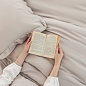 JANZAA Vintage Bedding Set Soft Shabby Chic Fluffy All Season Queen Oatmeal Comforter Set 3PCS(1 Ruffled Comforter Set and 2 Pillowcases)