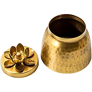 GENIGW Brass Storage Jar Living Room TV Cabinet Cover Candy Jars Palace Relief Grain Dispenser Ornaments