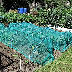 40 PCS Garden Clips, Heavy Duty Stainless Steel Greenhouse Clamps, Greenhouse Clips for Netting, Have a Strong Grip to Hold Down The Shade Cloth or Plant Cover on Garden Hoops or Greenhouse Hoops