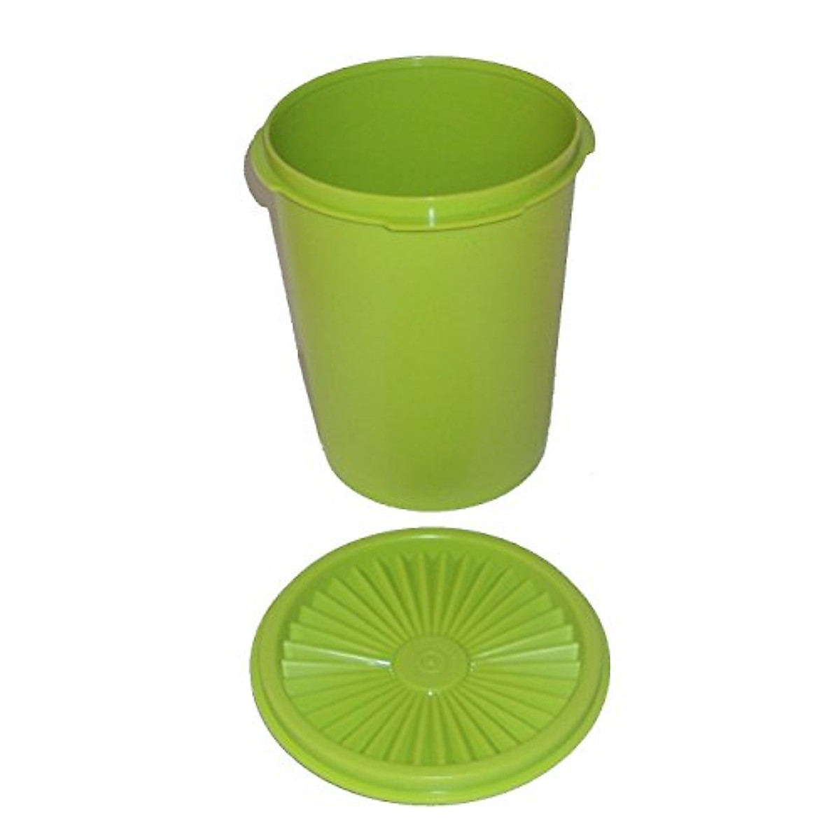 Tupperware 5 Cup Servalier Snack Canister Lime Green