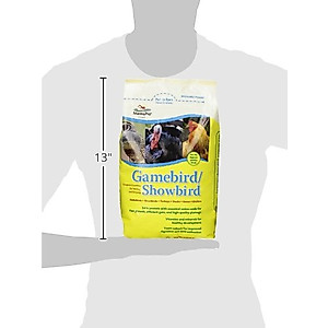 Manna Pro Gamebird Showbird Crumbles|Formulated for birds with Vitamins & Minerals|5 Pounds