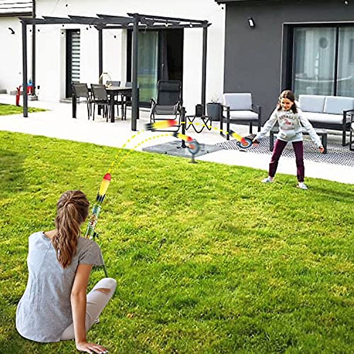 deAO Launcher Toy Shooting Game Toy Play Set with Music Function, Adjustable Elevation and Foam Rocket Missiles Included – Great Indoor and Outdoor Fun for Kids