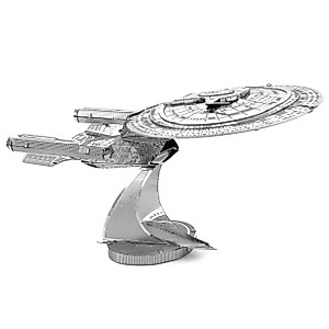 Fascinations Metal Earth Star Trek USS Enterprise NCC-1701D 3D Metal Model Kit