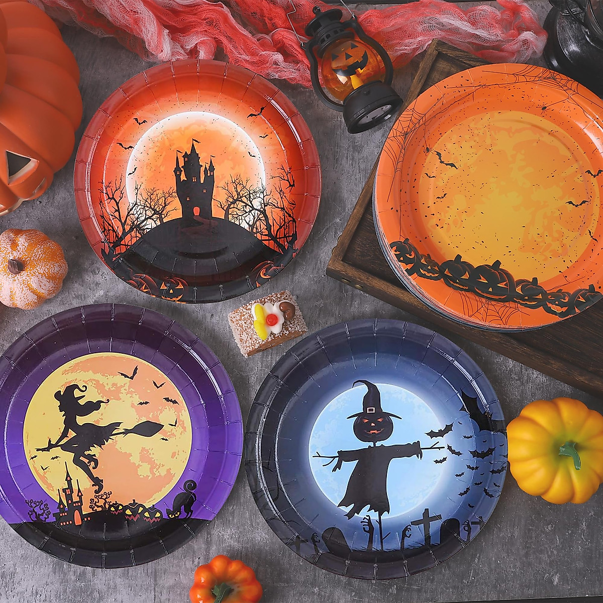 Aneco 60 Pieces Halloween Party Plates Paper Plates Disposable Plates Round Plates Party Supplies for Halloween Party, 9 Inches