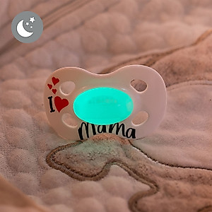 Medela Baby Pacifier | Day and Night Glow in The Dark | 6-18 Months | 2-Pack, Lightweight | BPA-Free | Supports Natural Suckling | My Love and I Love Mama