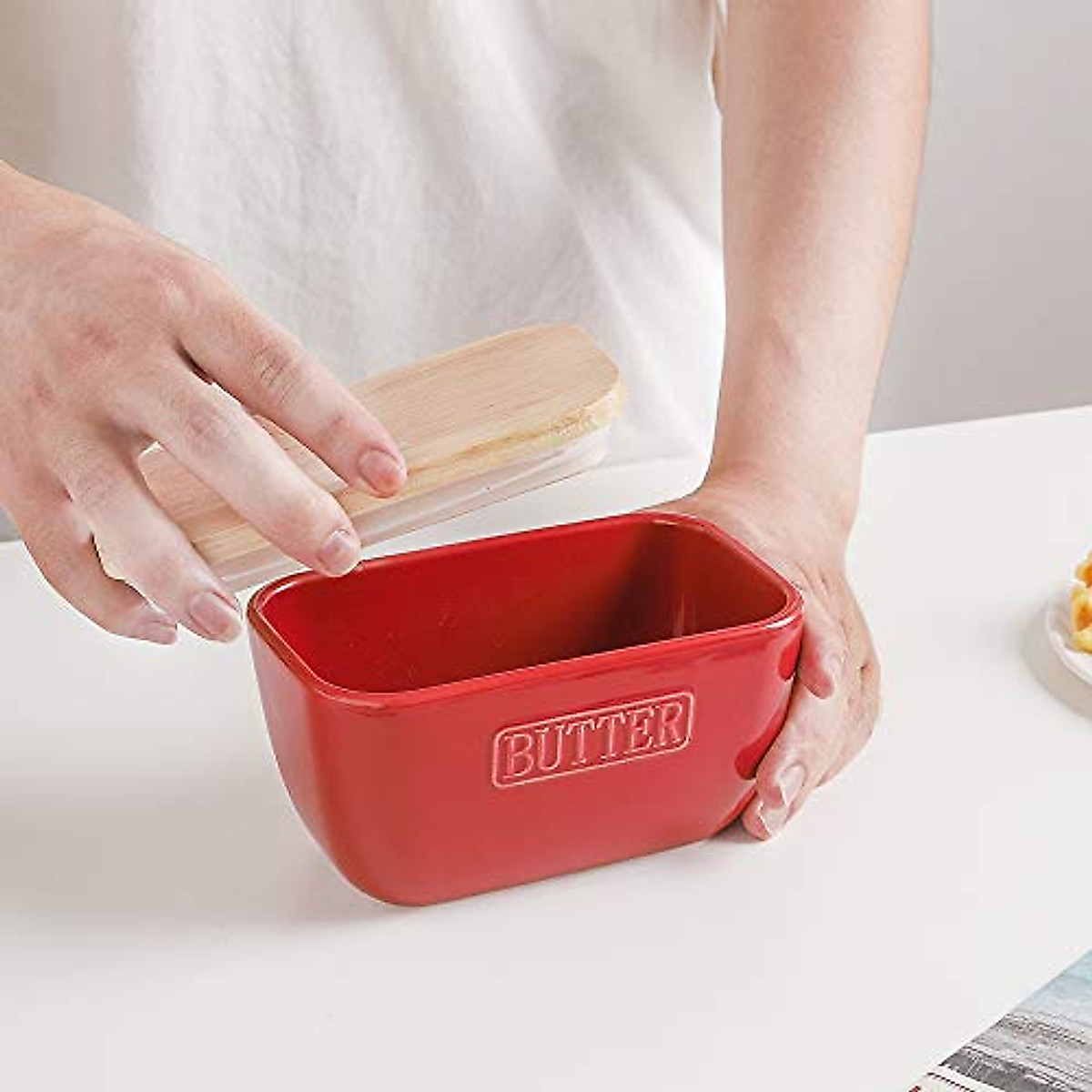KOOV Porcelain Butter Dish with Lid for Countertop, Airtight Butter Container with Oak Lid, Butter Dishes with Covers, Butter Crock Boat-shaped Series (Red)
