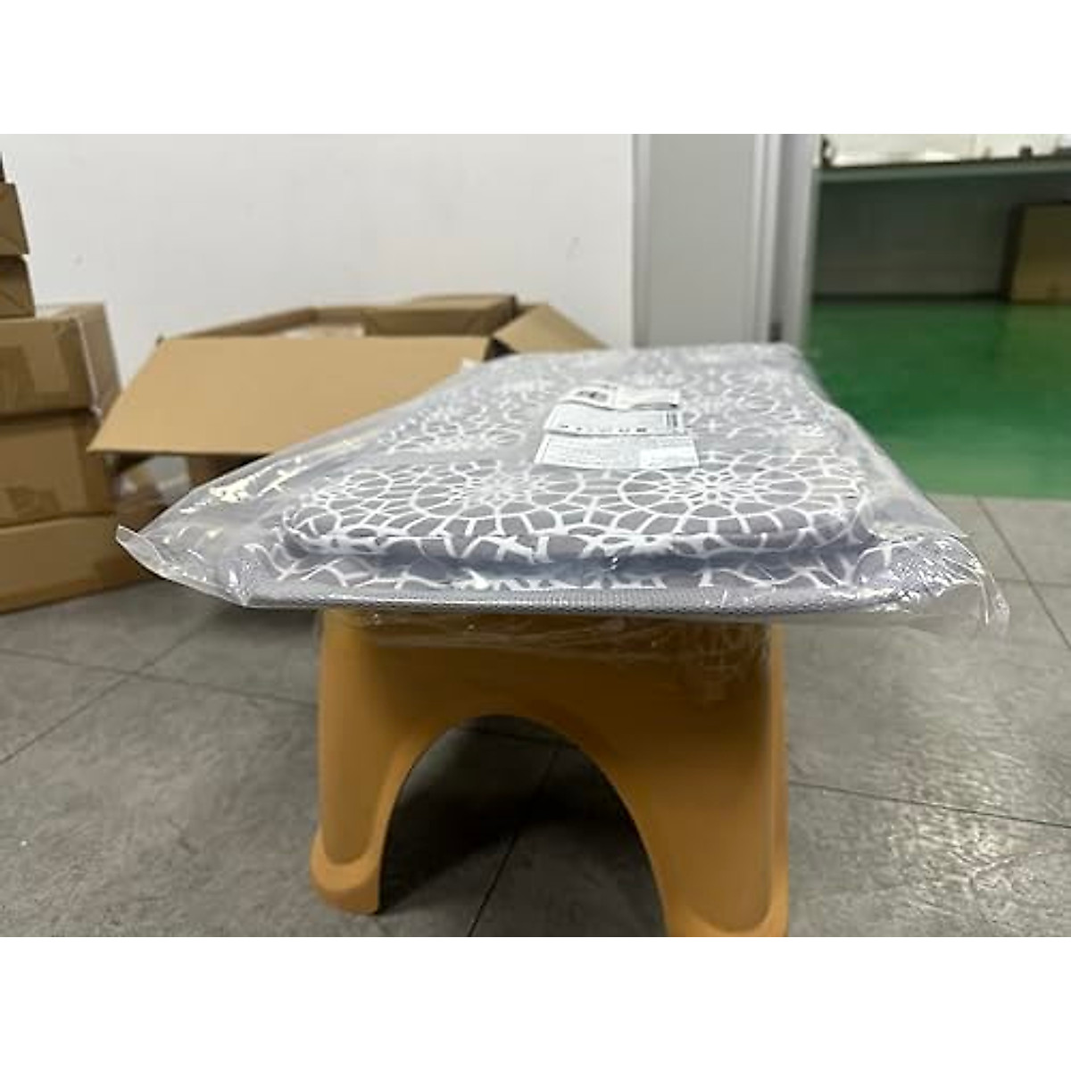 YOHOM Portable Laundry Caddy, Collapsible Basket Tote, Space-Saving Foldable Laundry Hamper, Pop-Up Storage Basket with Long Carry Handles for Dorm Dirty Clothes (Gray Flower, Large)