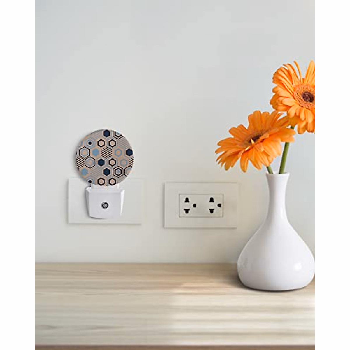 ILYBEEN Minimalist Geometric Blue Hexagon LED Night Lights Plug-in Nightlight with Auto Dusk to Dawn Sensor,Stripe on Burlap Linen Texture Round Lamp for Bedroom,Hallway,Bathroom