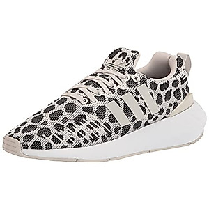 adidas Women's Swift Run 22 Sneaker, Talc/Black/White, 7.5