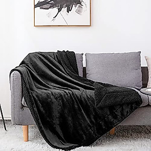 BEDELITE Sherpa Fleece Throw Blankets Twin Size- 480GSM Thick Warm Winter Blankets, Super Soft Fuzzy Fluffy Cozy Blankets for Couch, Bed, Sofa(60" X 80", Black)