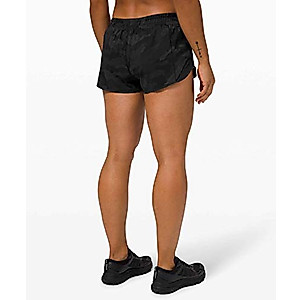 LULULEMON Hotty Hot Short II 2.5" (Color 002, 8)