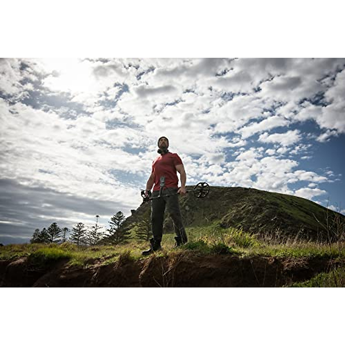 Minelab Equinox 900 Metal Detector with EQX 11” Double-D Coil and EQX 6” Double-D Coil