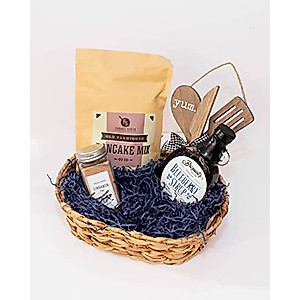 MagicWater Supply Soft & Thin Cut Crinkle Paper Shred Filler (2 LB) for Gift Wrapping & Basket Filling - Blue