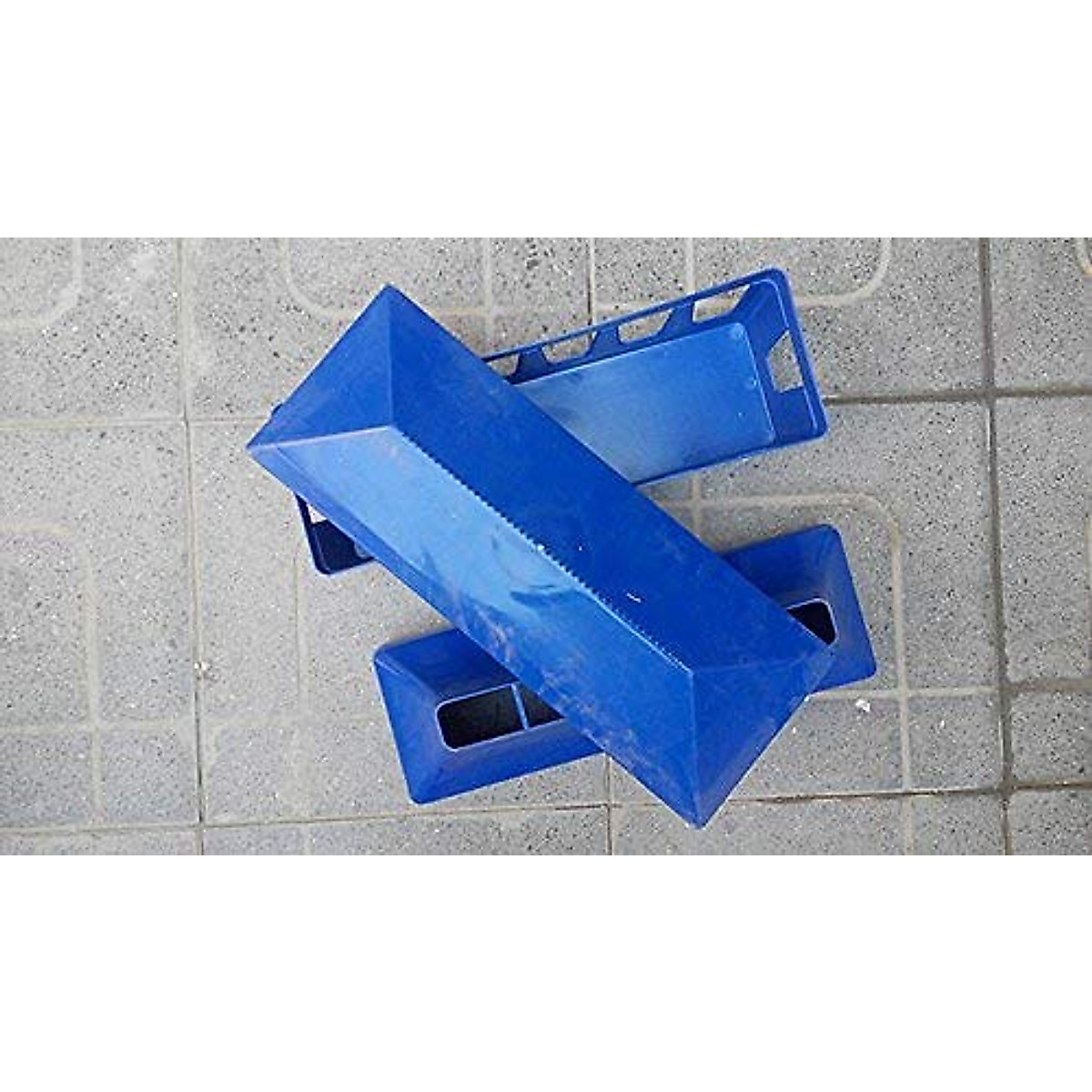 40CM Pigeon Automatic Feeder Bird Pigeon Plastic Feed Box