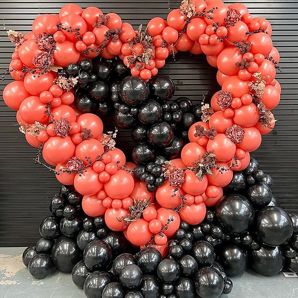 HUICYHFR Black Latex Balloon Arch Kit, 102PCS 18In 12In 10In 5In Arch Garland for Engagement, Wedding, Birthday Party, Anniversary Celebration Decoration With 33FT Ribbon