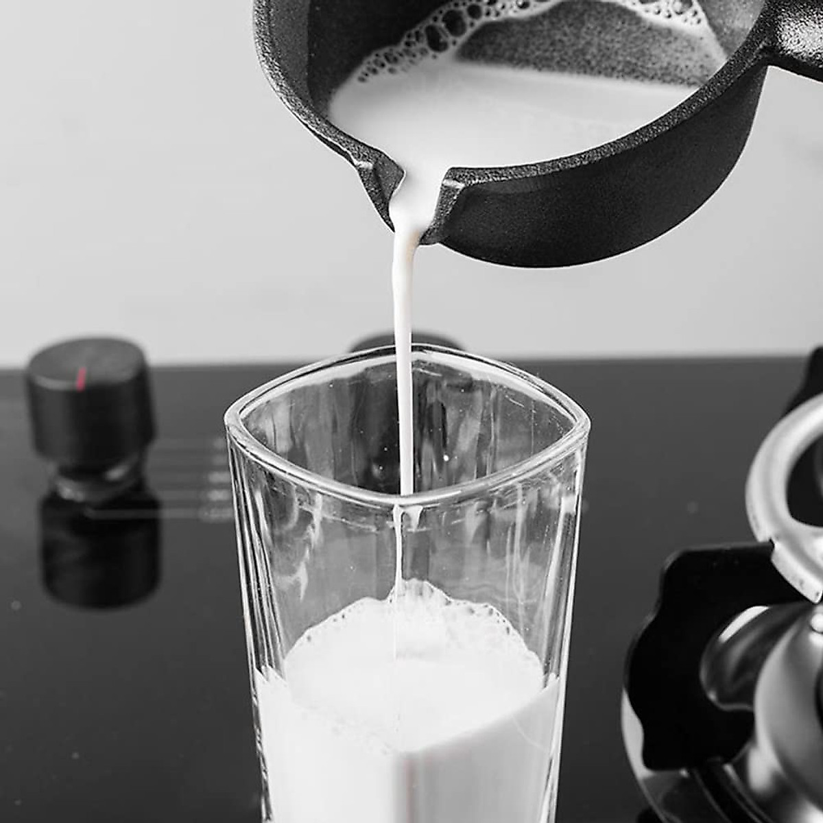 Ipetboom Cast Iron Pot, 1 Pc Butter Warme Iron Oil Heating Pot with Wooden Handle Coating Cookware Melting Pot