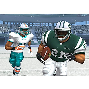 Madden NFL 11 - Nintendo Wii (Renewed)
