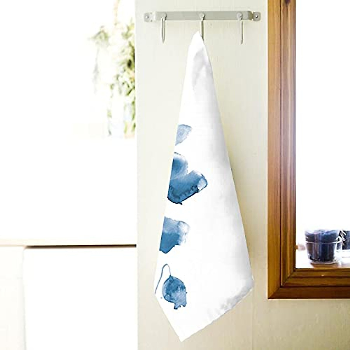 Ideolocator Chic Boho Exotic Flowers Hand Towels for Bathroom Soft Large Decorative Hand Towels Multipurpose for Bathroom, Hotel, Gym and Spa (27.5x15.7in, White)