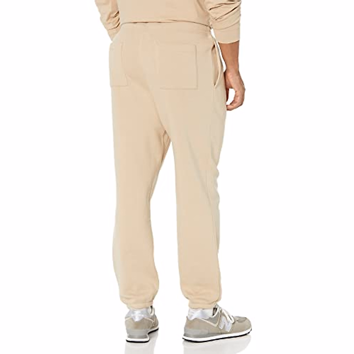 Amazon Essentials Relaxed-Fit Sweatpants for Men - Closed-Bottom, Big & Tall Options, Tan, Medium