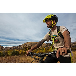 QALO Men's Classic Rubber Silicone Ring, Rubber Wedding Band, Breathable, Durable Rubber Wedding Ring for Men, 8.5mm Wide 2.5mm Thick, Black, Size 11