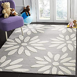SAFAVIEH Kids Collection Area Rug - 8' x 10', Grey & Ivory, Handmade Daisy Wool, Ideal for High Traffic Areas in Living Room, Bedroom (SFK914C)