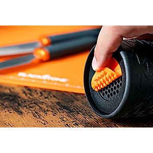 Blackstone 5433 Knife Roll Kit 1 Silicone Prep Mat, Integrated Salt and Pepper Shaker, 1 Large Prep Knife, 1 Small Prep Knife, 1 Containment Tube, Stainless Steel, Chef Travel Roll Bag/Case Orange