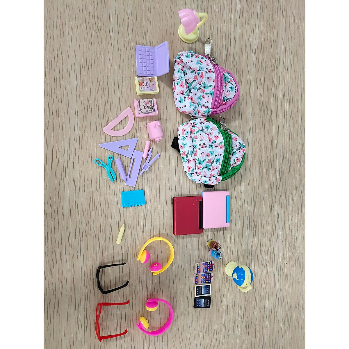 29 Pieces Dollhouse Accessories Mini Laptop Computer Tablet Phone Toy Miniature Glasses Headset Backpack Drink Toys Plastic Doll Accessories