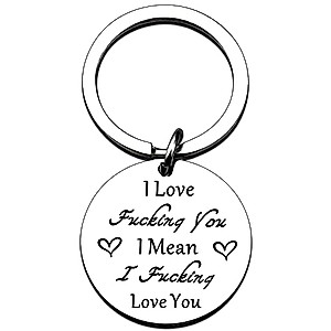 isiyu Couples I Love You Gifts for Her Him Boyfriend Anniversary Keychain from Girlfriend Birthday Gifts