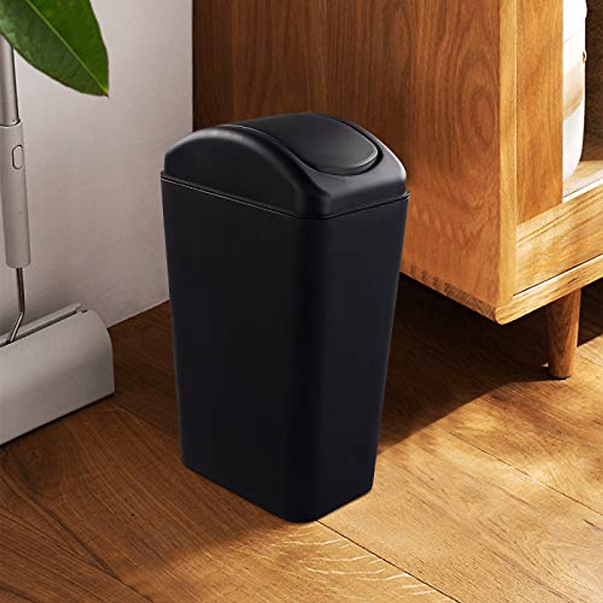 Uumitty 14 Litre Plastic Trash Can, Swing Top Garbage Can, Black, 1 Pack