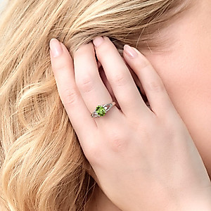 Gem Stone King 925 Sterling Silver Green Peridot and White Topaz 3 Stone Ring For Women | 1.50 Cttw | Gemstone Birthstone | Oval 8X6MM | Available In Size 5,6,7,8,9