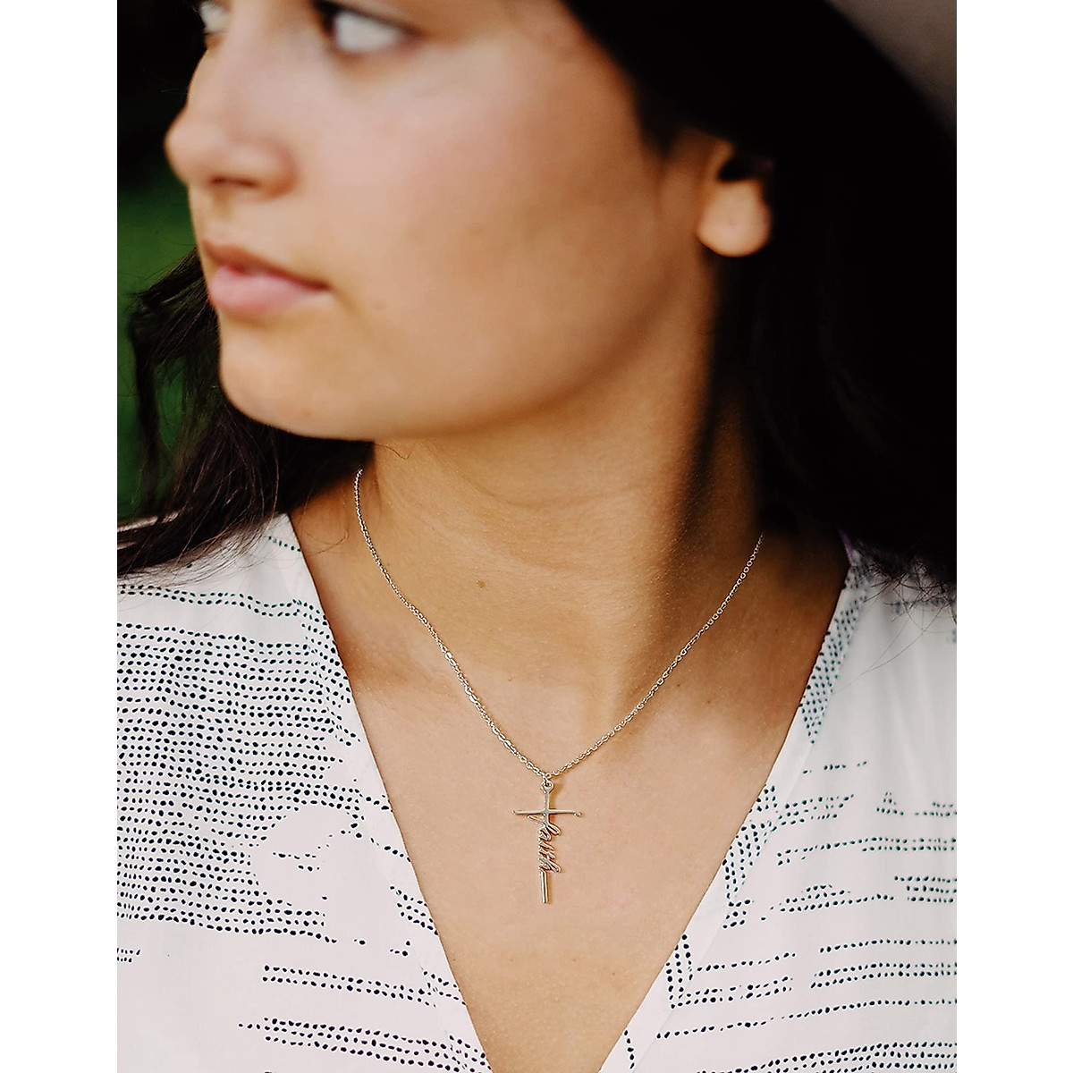 Lcherry Gifts for Women Faith Cross Necklace for Women Jewelry Necklace Gifts
