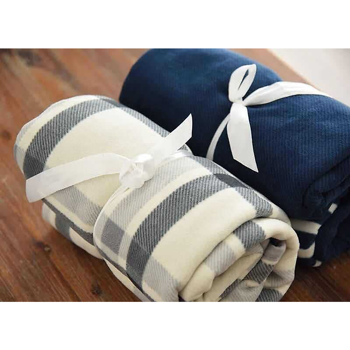 WINKEEY Women's Cape Wearable Blanket Flannel Shawl Wrap Comfy Poncho Throw with Buttons Spring Fall Winter Blue003