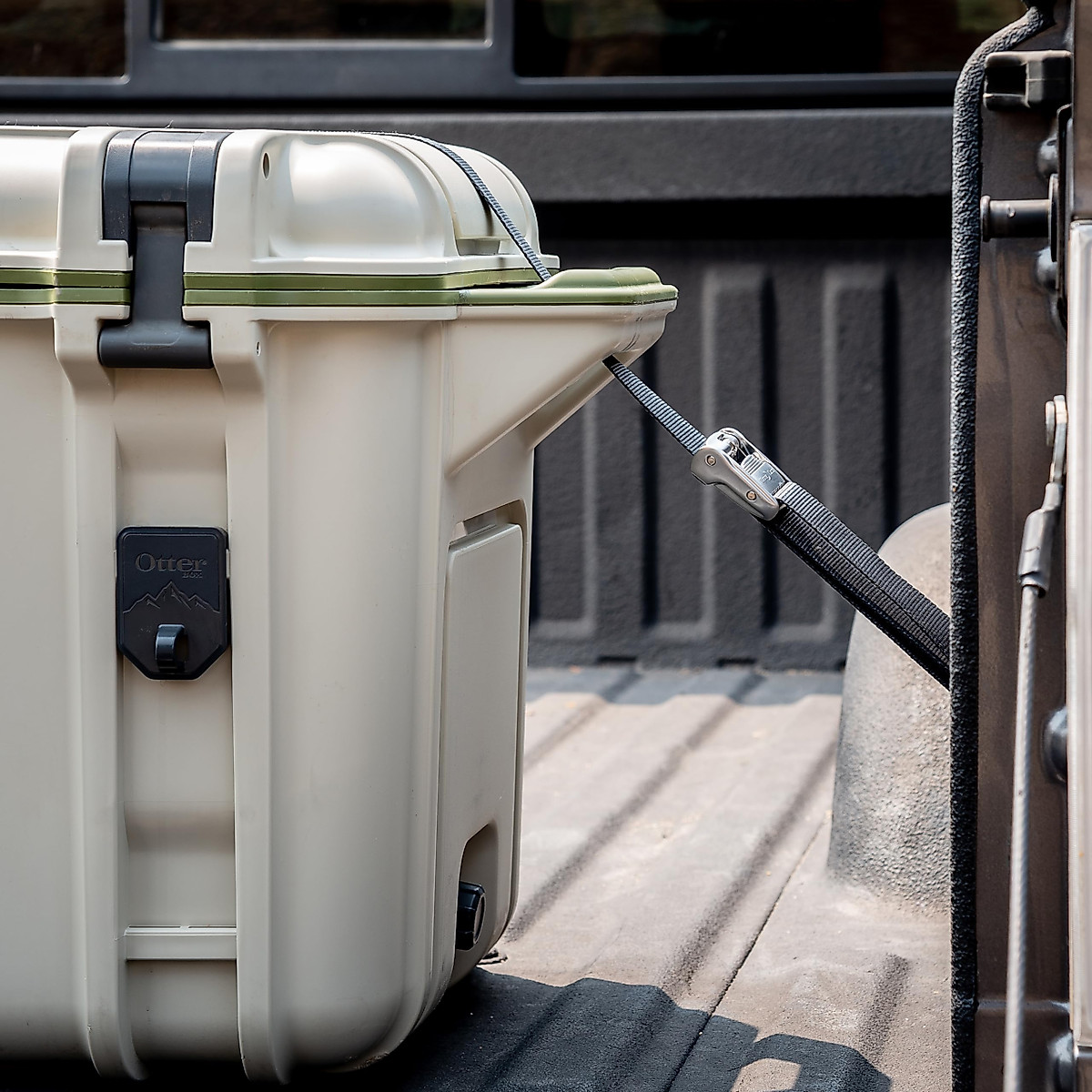 Nite Ize Dual CamJam Tie Down System - Tie Downs - Ratchet Straps - Tie Down Straps for Trucks & Cars - Luggage Strap for Camp Gear - Tie Downs Moving Supplies - 8 ft Strap, Black