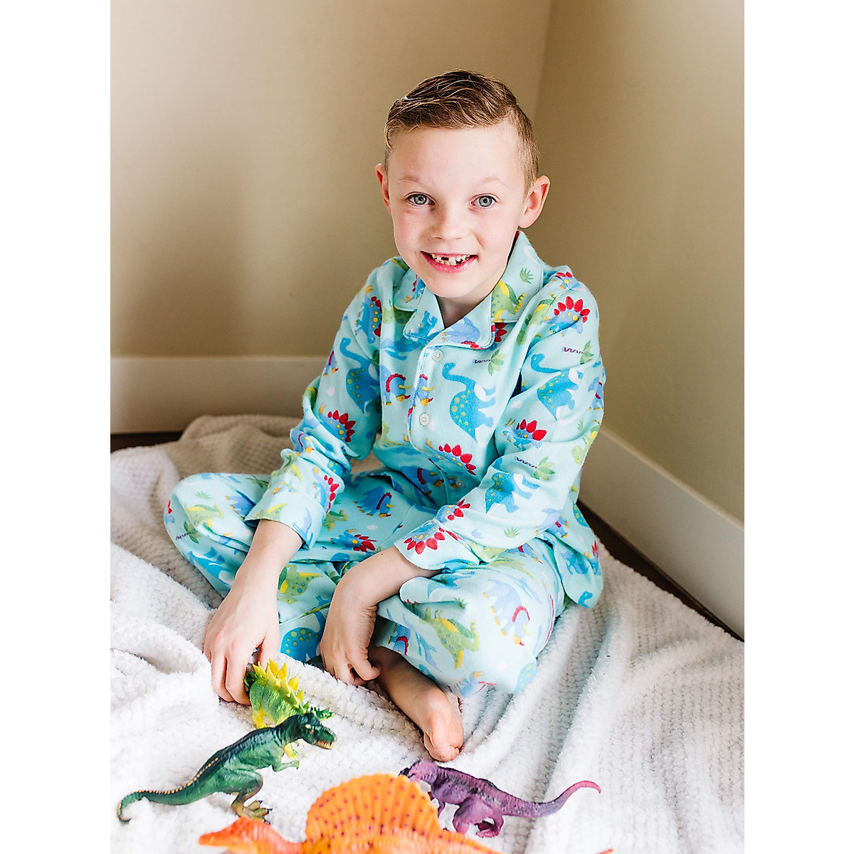 Wildkin Cotton Twin Sheet Set Bundle with Pajama Set Size 2T (Dinosaur Land)