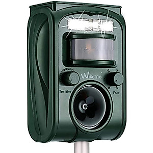 OULAIZ Solar Animal Repeller, 2022 Ultrasonic Mole Repellent, Rat, Squirrel, Deer, Raccoon, Skunk, Rabbit, Mole, Dog, Cat, Waterproof with Motion Detector, USB Rechargeable, Flashing Light
