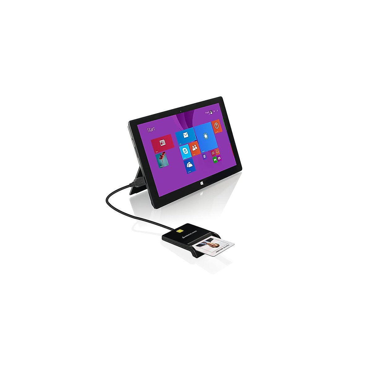IOGEAR USB Common Access Card (CAC) Reader - EMV Level 1/ 4.1 Compliant - PC/SC version 1.0/2.0 - Class A, B, and C (5V / 3V / 1.8V) - T0, T1 Protocol - Compatible MS USB-CCID Driver - GSR212