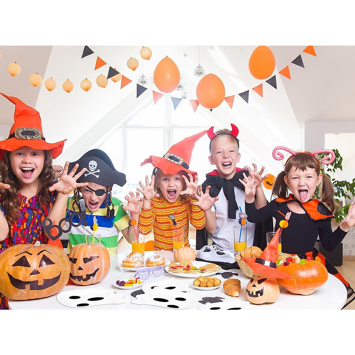 TWOWYHI 50Pcs Halloween White Ghost Paper Plates Disposable White Ghost Shaped Dessert Dinner Plates for Halloween Themed Party 9.8 x 8.7Inch