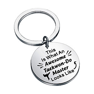 PENQI Martial Arts Jewelry Taekwondo Gift Taekwondo Lover Gift This is What an Awesome Taekwon-Do Master Looks Like Keychain Taekwondo Coach Student Gift (K-Taekwon-Do)
