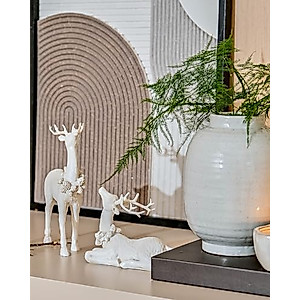 DN DECONATION 2pcs White Christmas Reindeer Statue, Indoor Reindeer Decor, Tabletop Resin Deer Figurine
