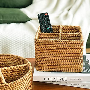 2packs Handweaved Rattan Four Divider Box Without Lid | 4 Compartments Storage Box Cosmetics Organizer Utensil and Bottle Serving Basket | 1Pack Round and 1Pack Squre Rattan Divider Storage Holders