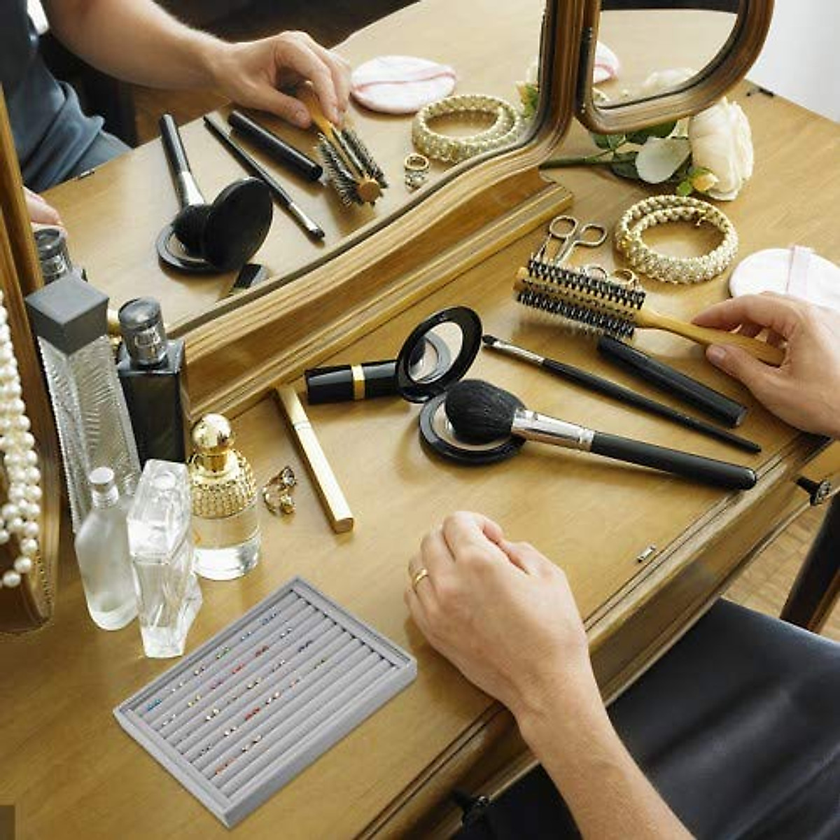 7 Slots Jewelry Accessories Display Storage Box Case Velvet Ring Showcase Holder Earring Set Tray Organiser - 22.5 14.5 3cm