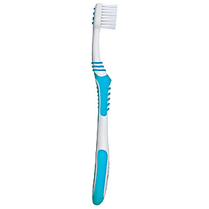 Colgate Wave Toothbrush, Ultra Compact , Soft (Colors Vary) - Pack of 2