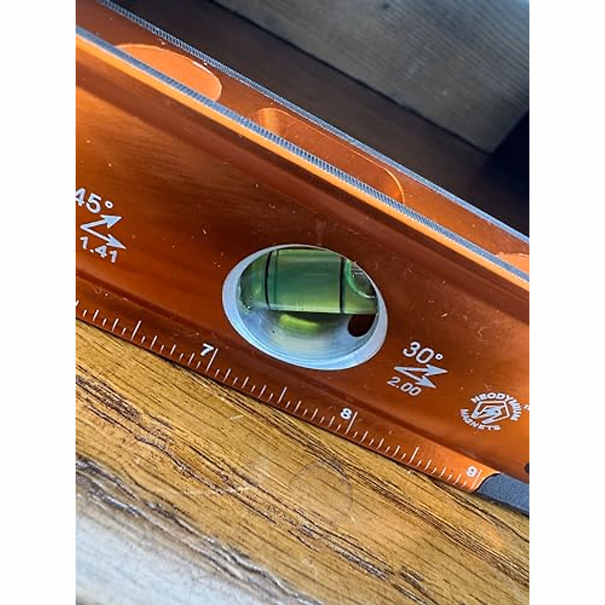 Swanson Tool Co SVT011 11-Inch Savage Aluminum Torpedo Level with Neodymium Magnets,Orange