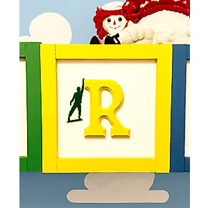 Set of 18 Army Men Acrylic Green Wall Decorations for a Kid's Toy Story Room or Andy's Room Nursery