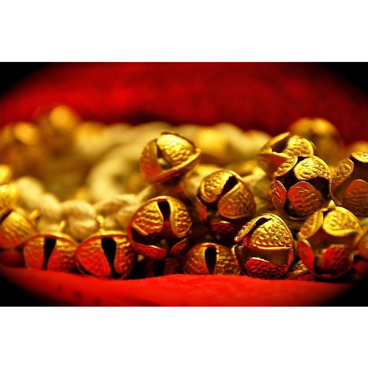 eSplanade 100 Pcs Indian Brass Anklets/Ghungroo Bells Loose Beads Bellydance Music Classes Craft gold