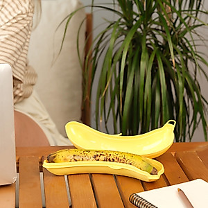 Osier Blanc Banana Keeper BPA-Free Outdoor Travel Case, Banana Protector, Cute Carrier Storage Box, Yellow 2 Pack